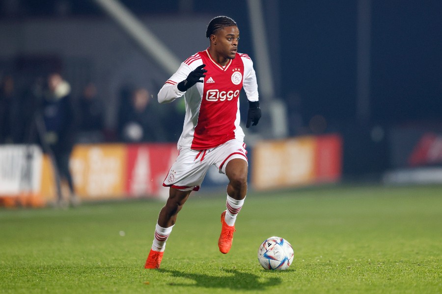 Verslag | Jong Ajax speelt gelijk in doelpuntrijk duel met FC Den Bosch Verslag | Jong Ajax speelt gelijk in doelpuntrijk duel met FC Den Bosch