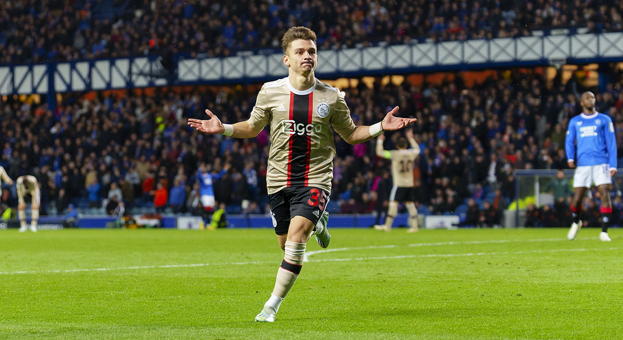 Goal of the Month | Kalokoh, Conceição, Tatuh, Appiah, Leuchter, Rasmussen