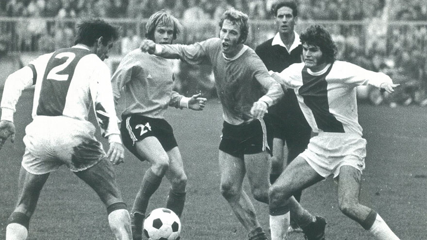 oud-ajacied-barry-hulshoff-73-overleden-2 oud-ajacied-barry-hulshoff-73-overleden-2