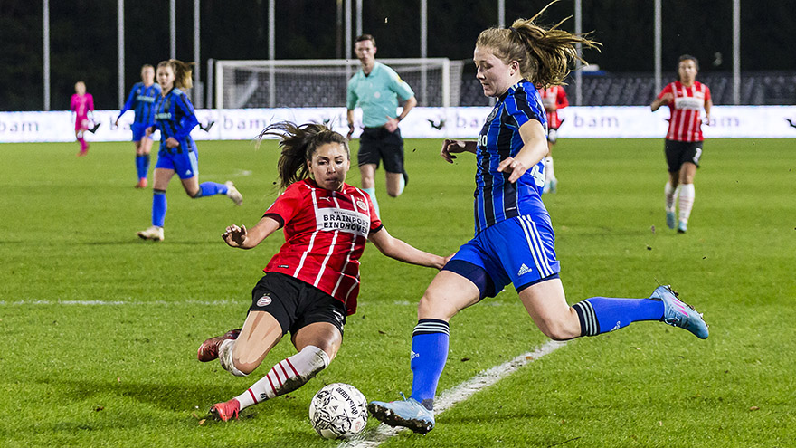 Highlights PSV Vrouwen - Ajax Vrouwen | Eerste goal Spitse