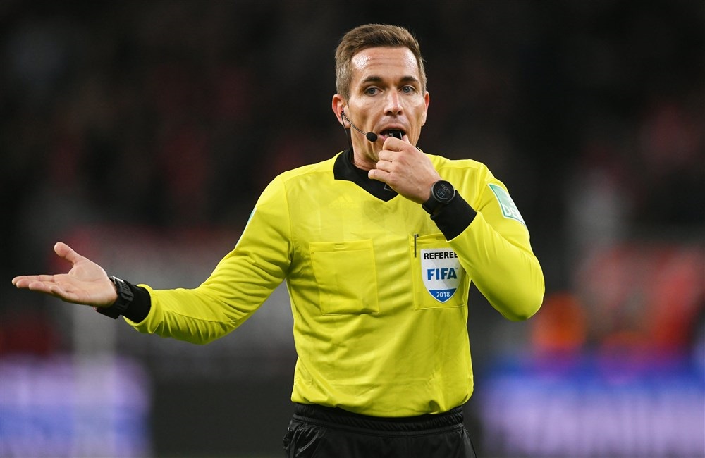 Tobias Stieler fluit kraker op Anfield