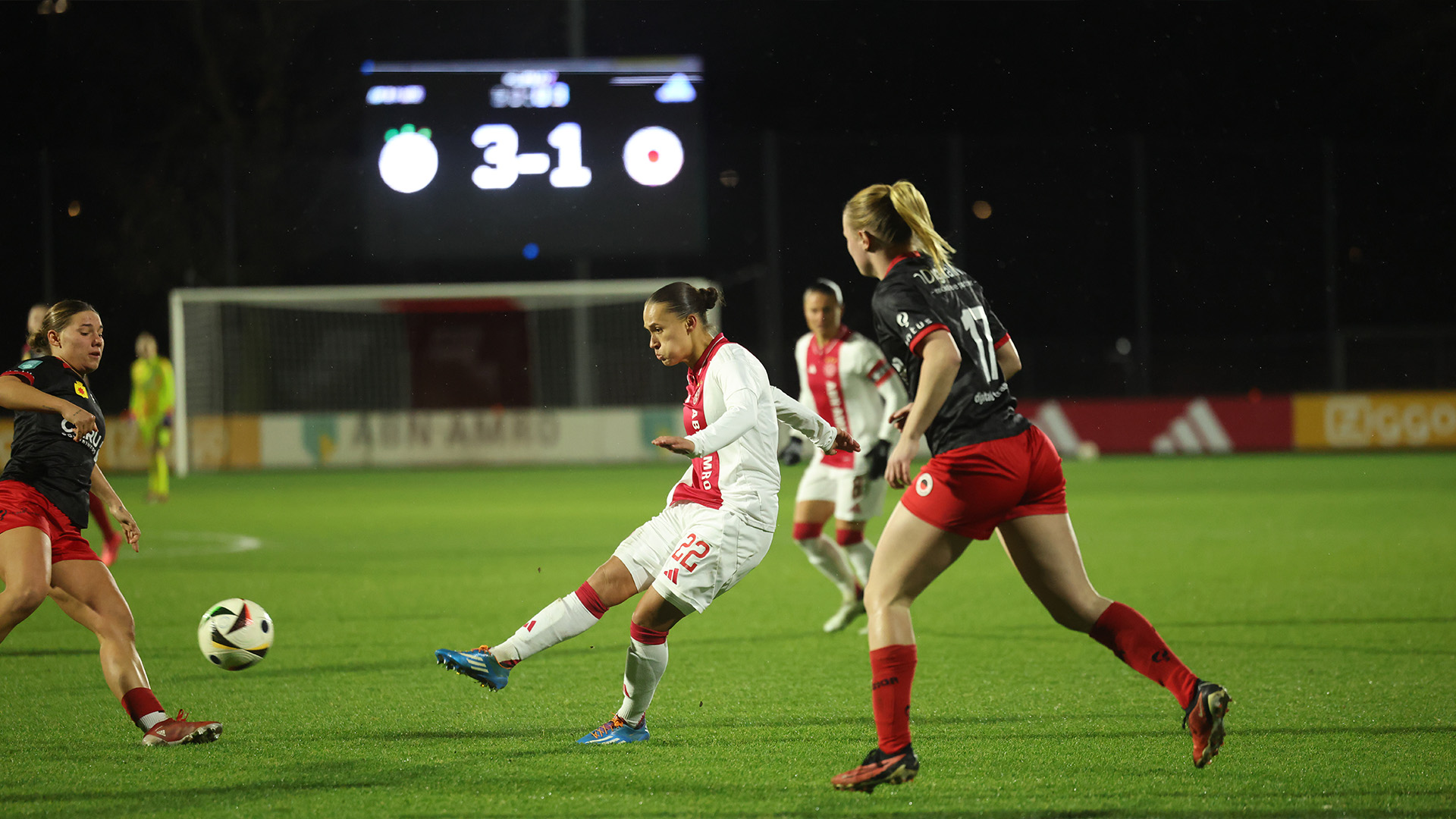 Ajax Vrouwen sluiten kalenderjaar af met zege op Excelsior