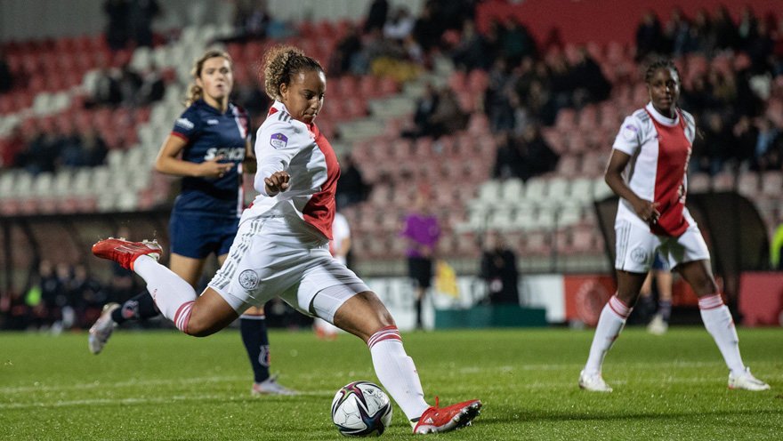Verslag, highlights en reacties: de mooie zege van Ajax Vrouwen op VV ... Verslag, highlights en reacties: de mooie zege van Ajax Vrouwen op VV ...