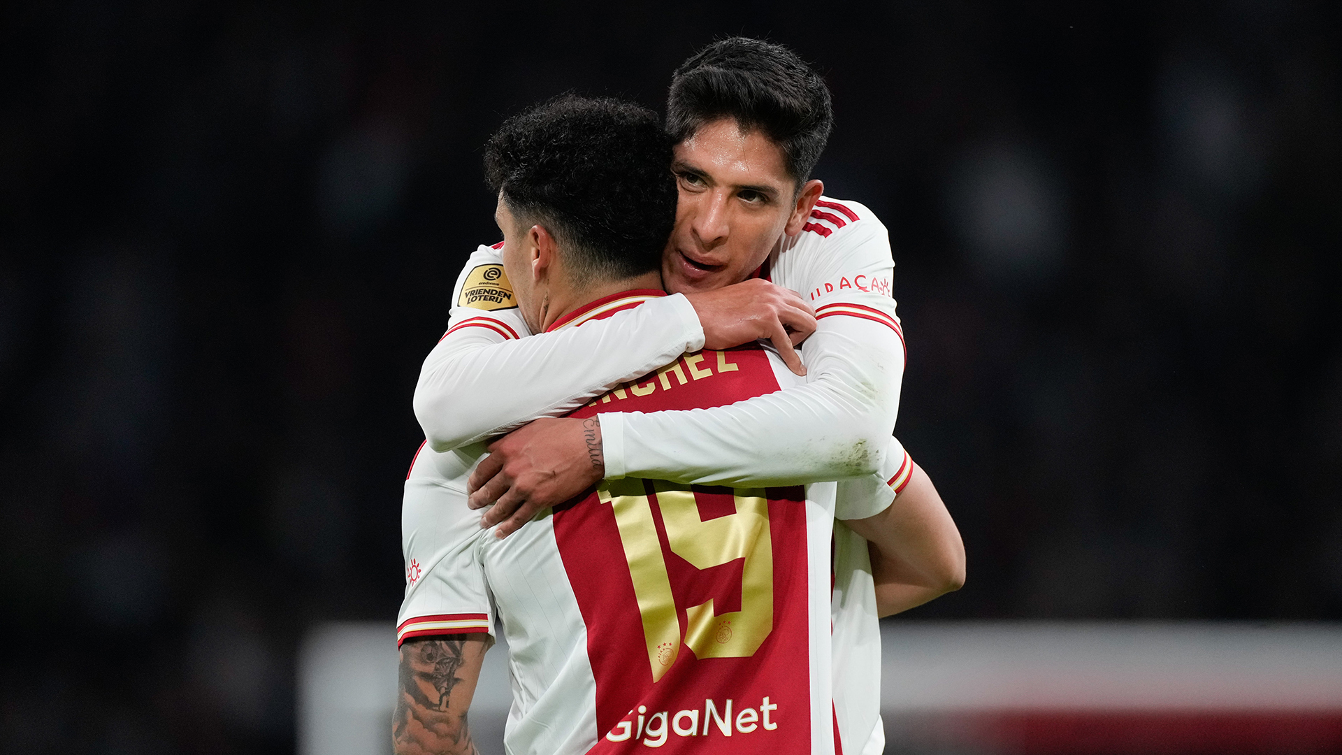 Overzicht | Het turbulente seizoen van Ajax 1