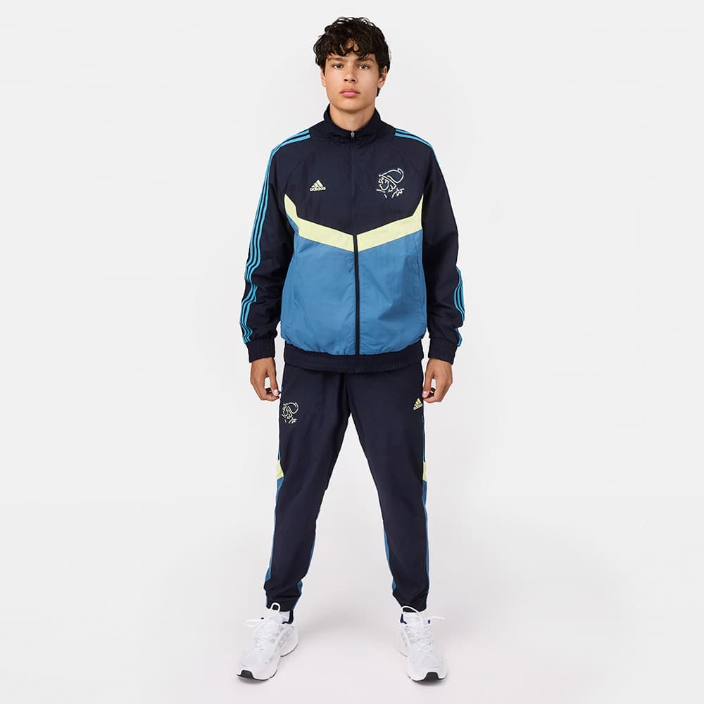 Ajax training items | Official Ajax Fanshop