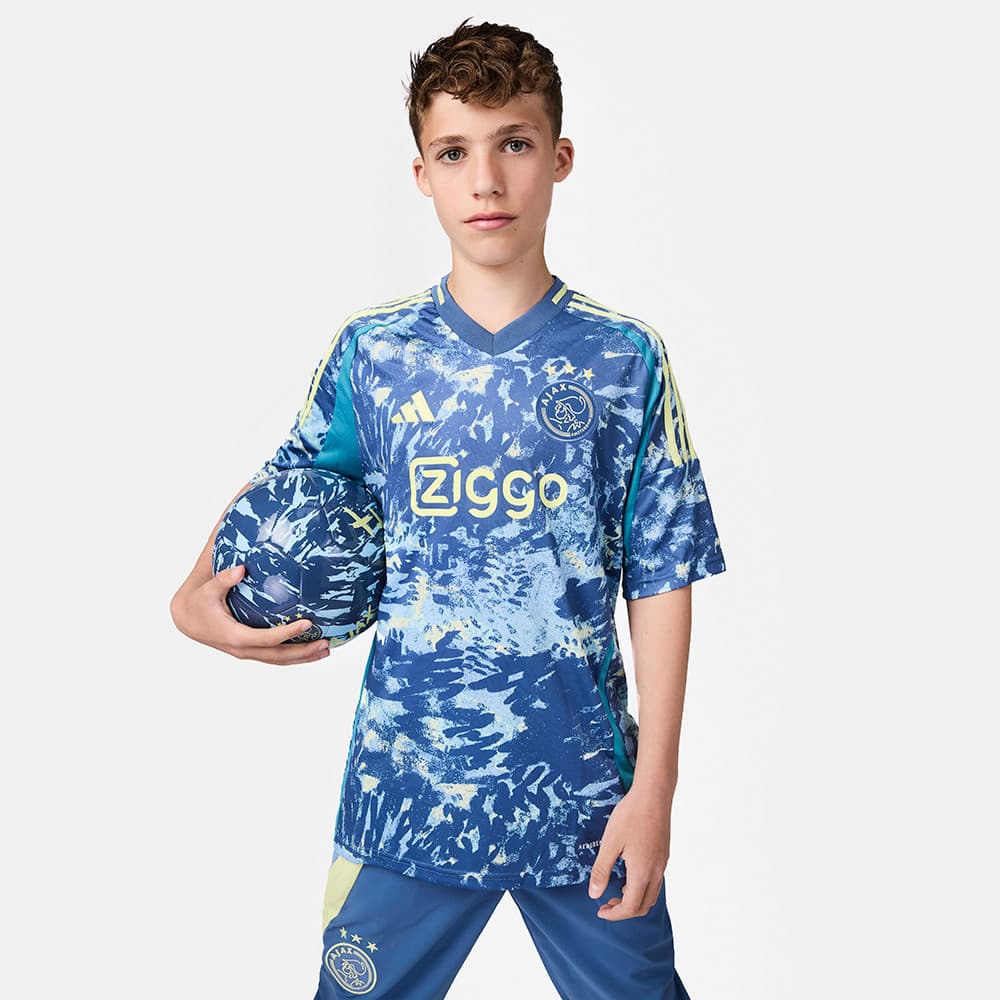 De Official Ajax Fanshop - Vele Ajax Artikelen | Ajax shop