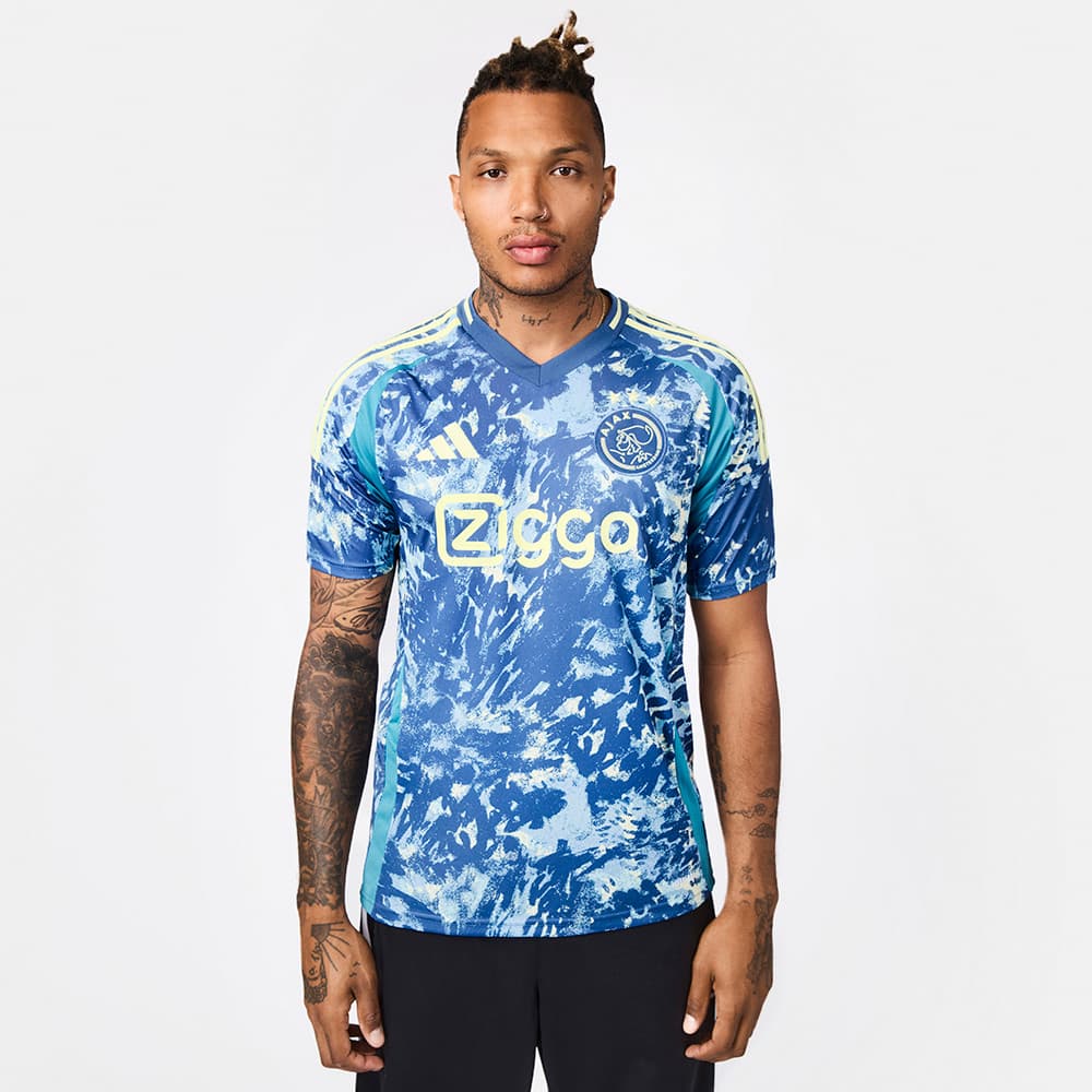 De Official Ajax Fanshop - Vele Ajax Artikelen | Ajax shop